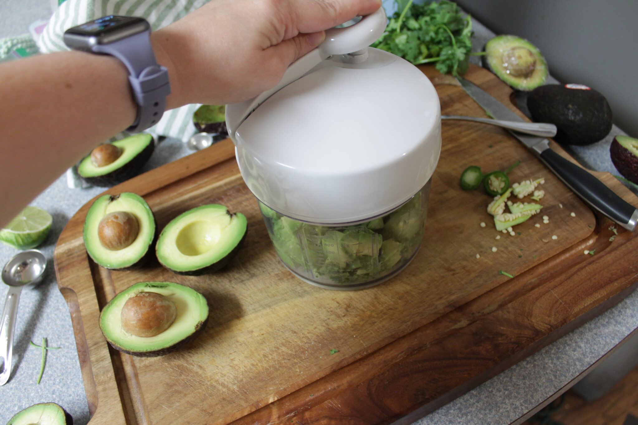 Simple Homemade Guacamole Recipe - Smooth or Chunky - Little Tennessee Home